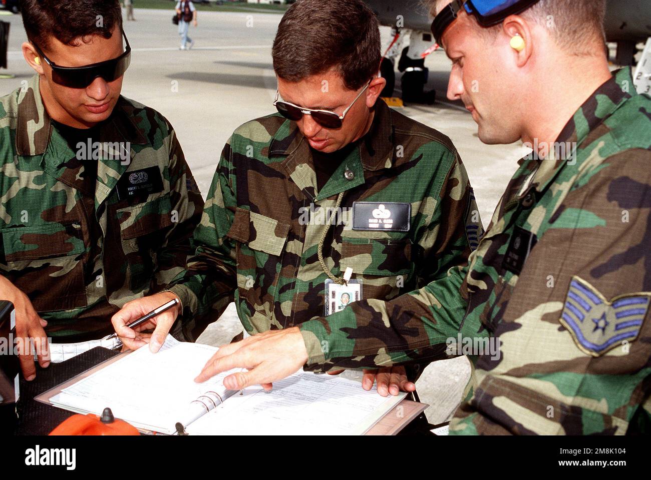 SENIOR MASTER SGT. David A. Glass (center), an officiating judge for ...