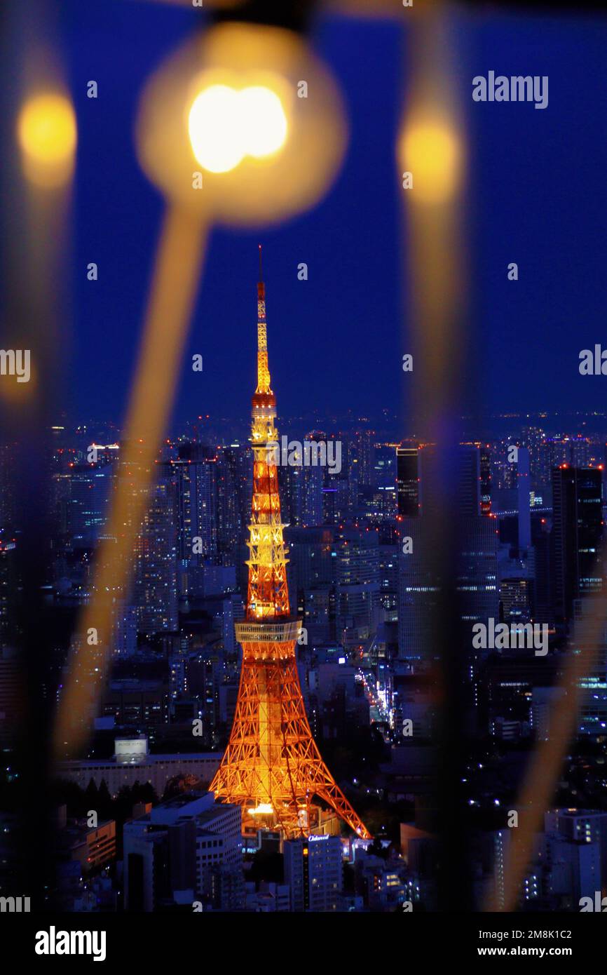 A vertical shot of the Tokyo Tower in the special wards of Tokyo, Japan ...