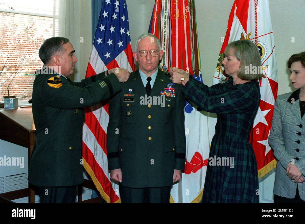GEN John H. Tilelli, Jr. (left), Army Vice CHIEF of STAFF, pins on ...