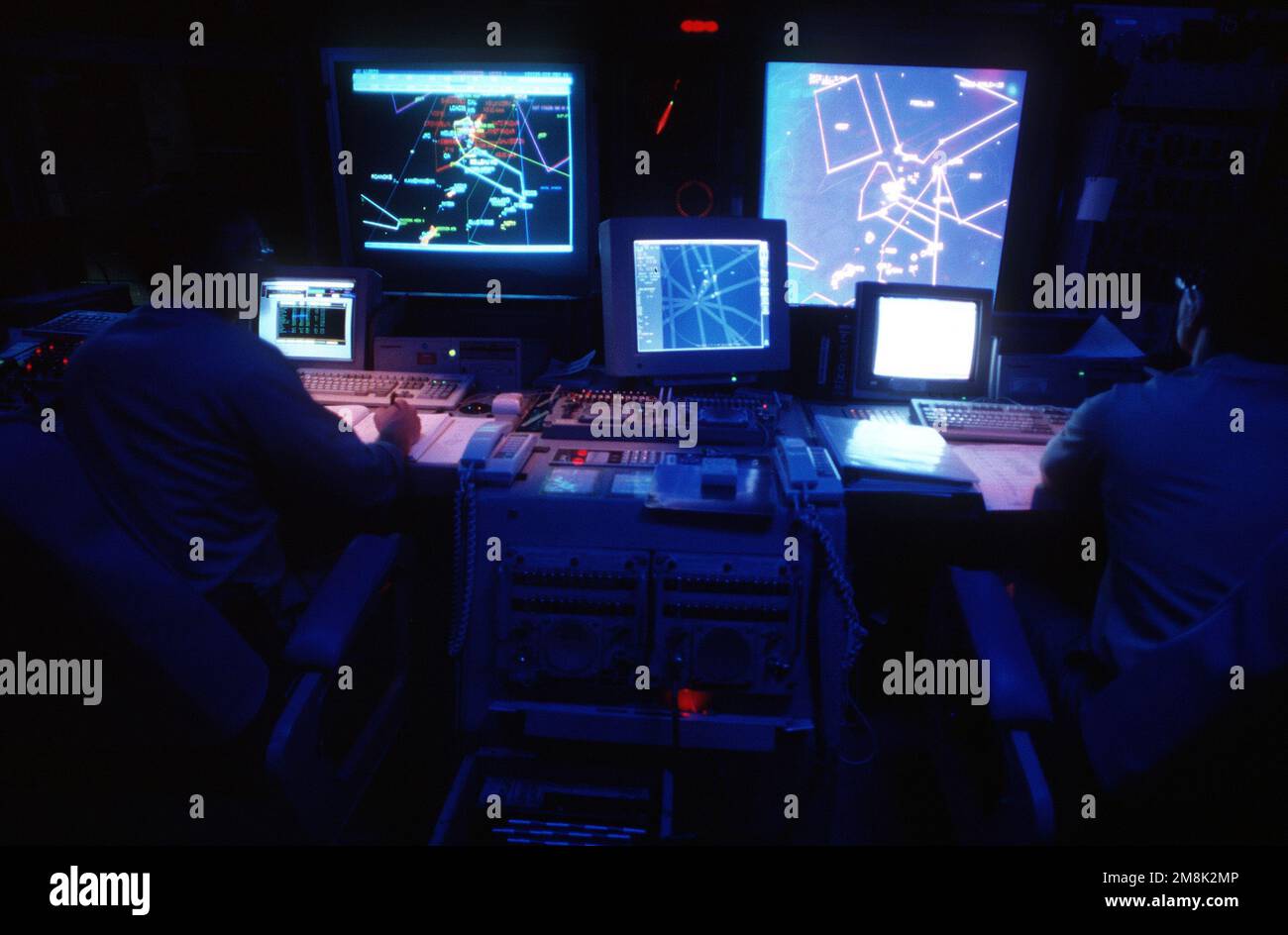 Tandem computer hi-res stock photography and images - Alamy