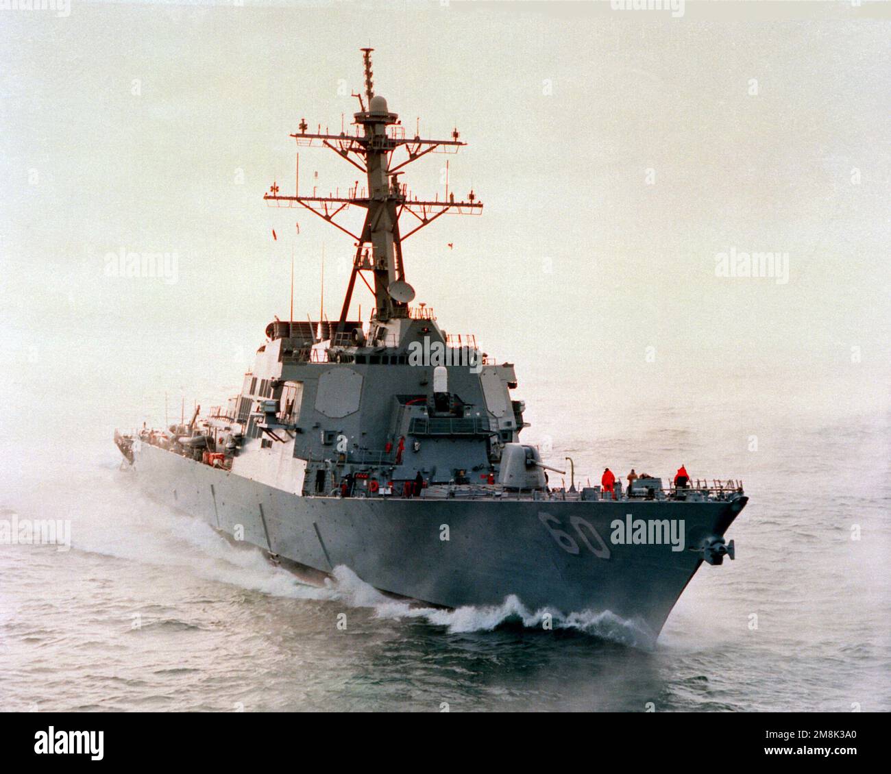 A starboard bow view of the guided missile destroyer USS PAUL HAMILTON ...