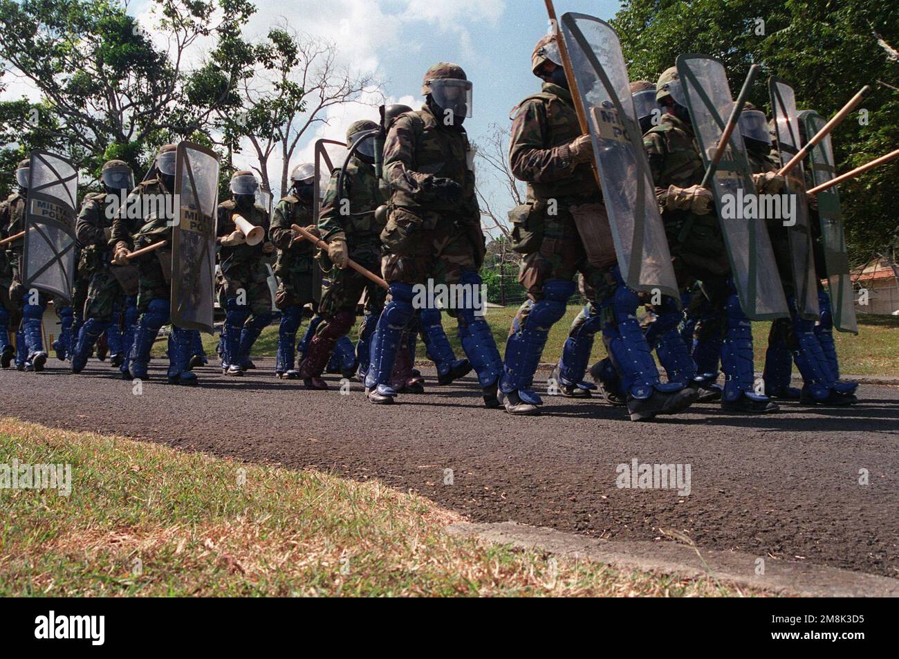 Soldiers of the 160th Military Police Company, Fort Lewis, Washington ...