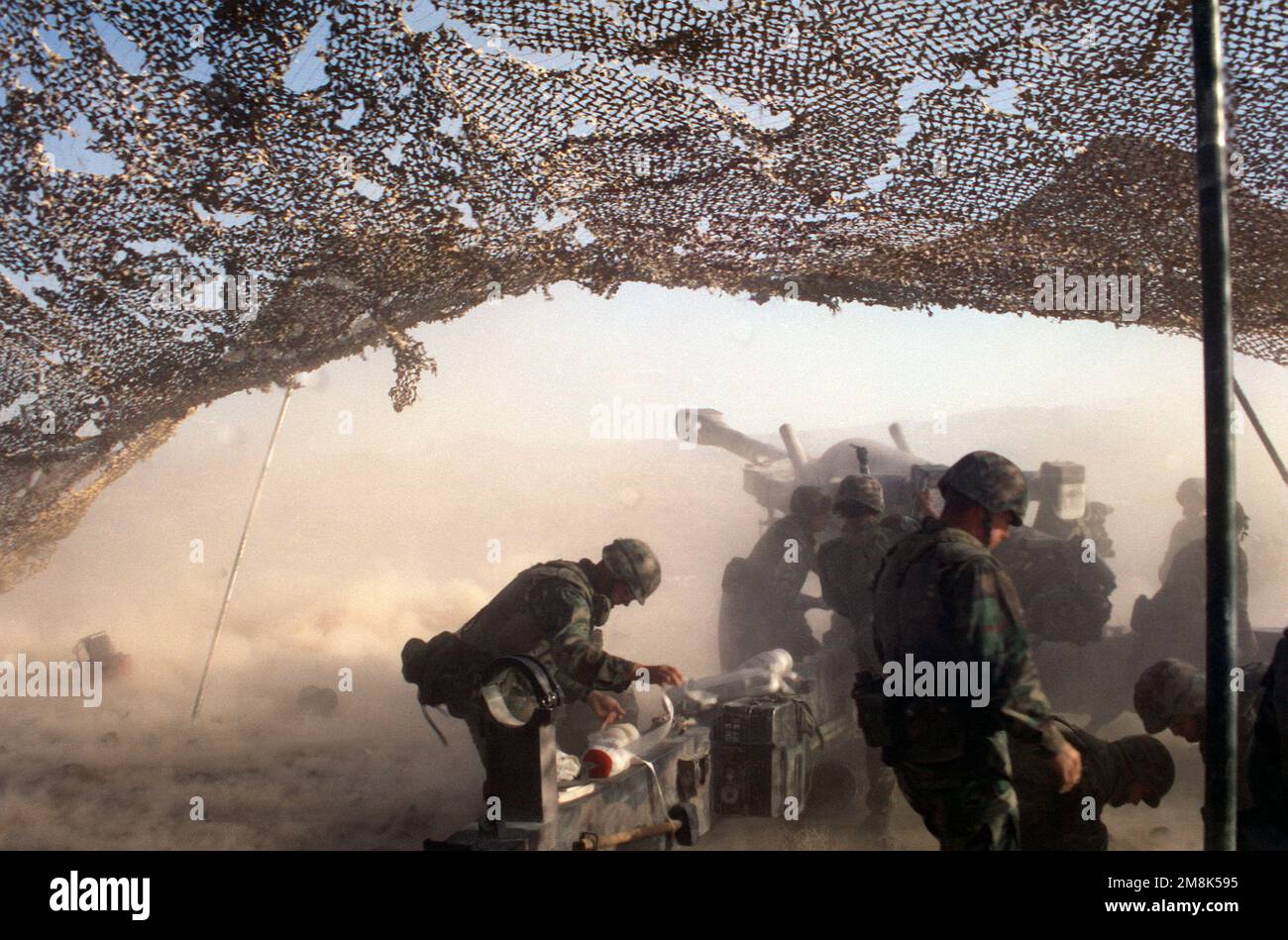 Muzzle flash hi-res stock photography and images - Alamy