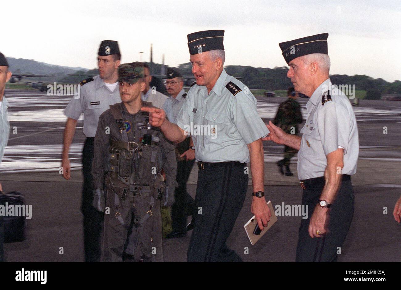 Commander of southern command hi-res stock photography and images - Alamy