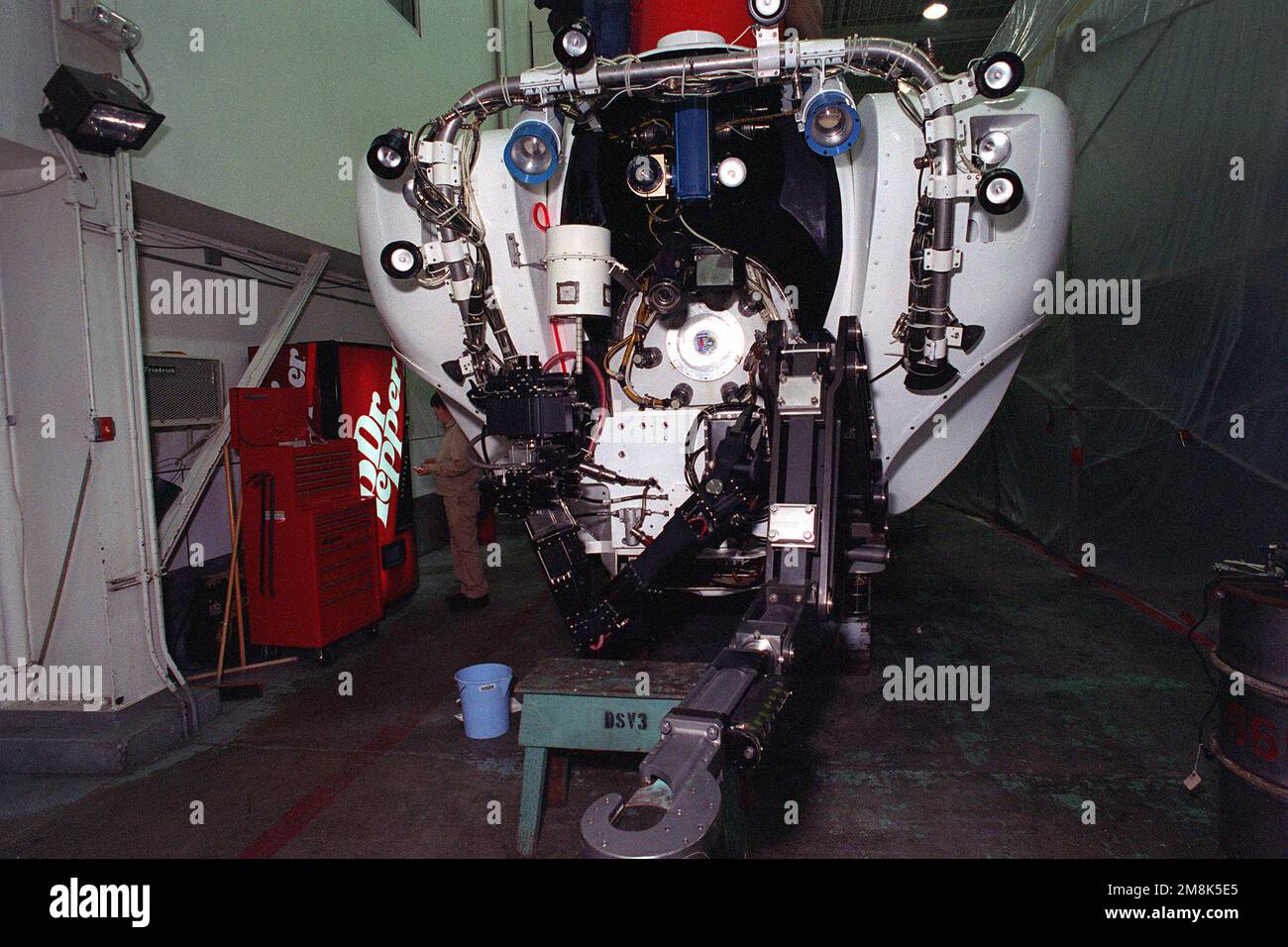 Deep submergence unit hi-res stock photography and images - Alamy