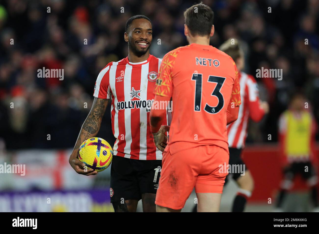 London, UK. 14th Jan, 2023. GOAL: Mathias Jensen of Brentford FC scores ...