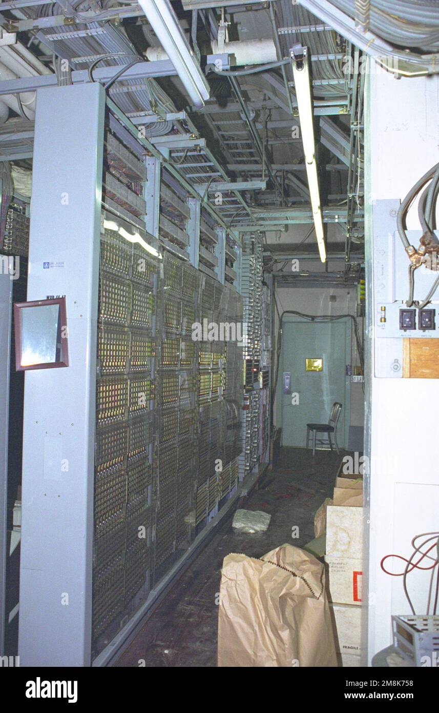 Renovation of the Pentagon building. Removal of WECO comunication ...