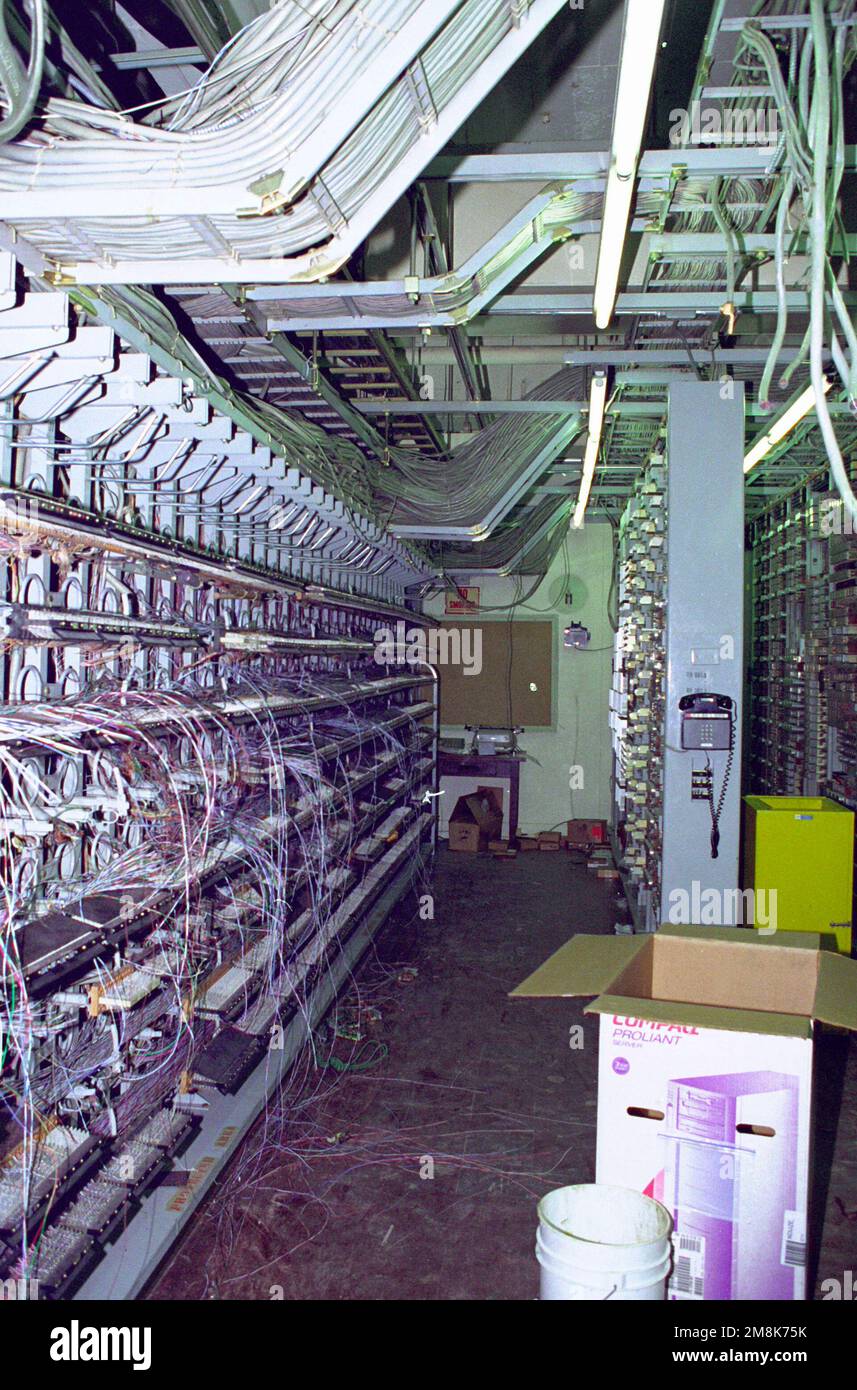 Renovation of the Pentagon building. Removal of WECO communication ...