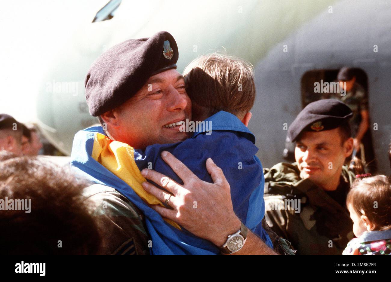 Son folman hi-res stock photography and images - Alamy