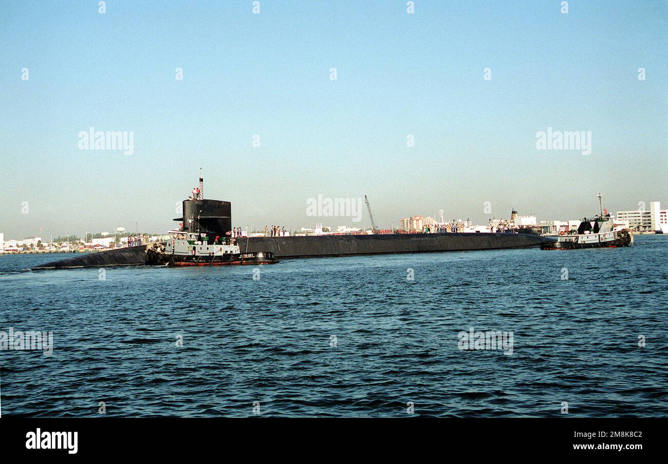 Power infrastructure in the uss hi-res stock photography and images - Alamy