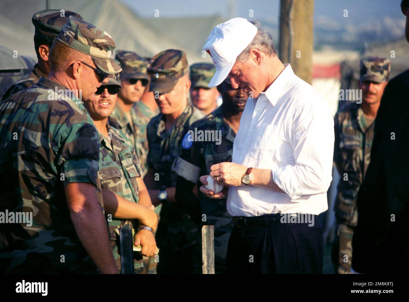 Presidential Visit for United Nations Transition. US President William ...
