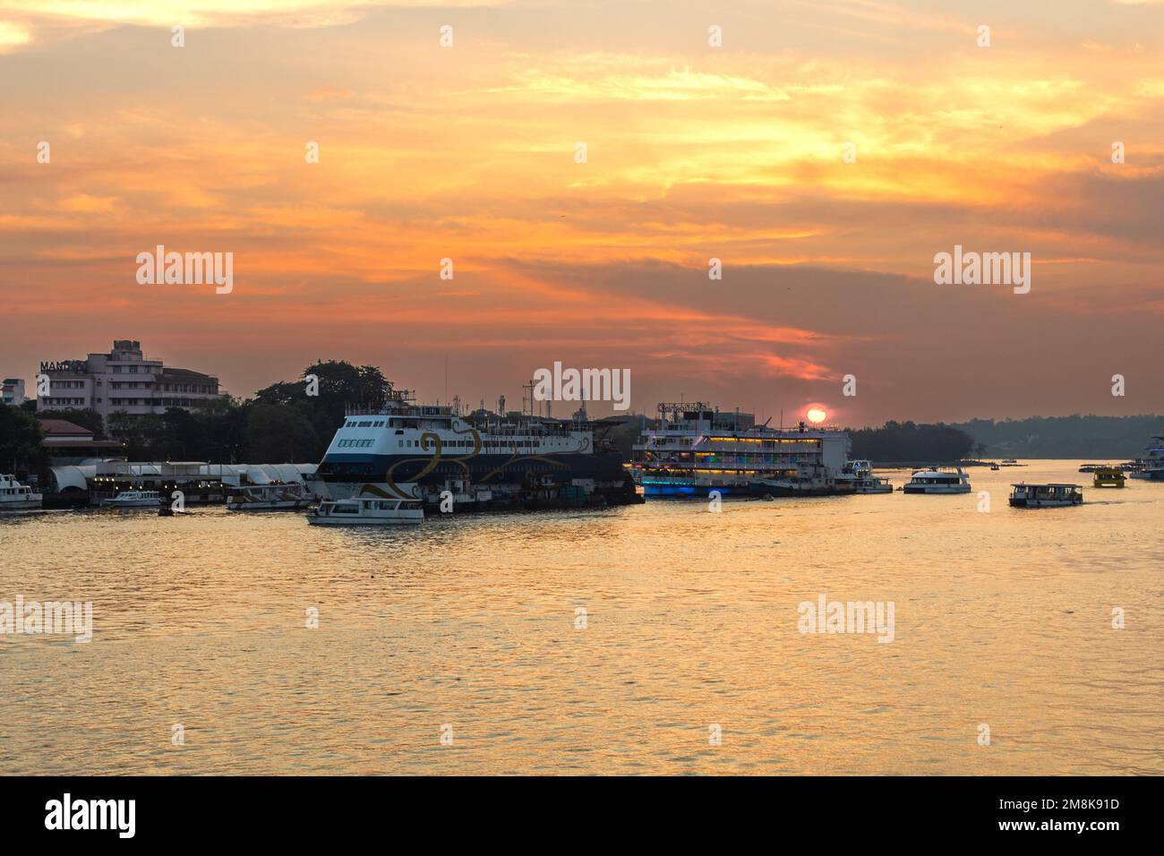 Panaji Goa India Oct 22 2022: Sunset time cruise View of the Atal Setu ...