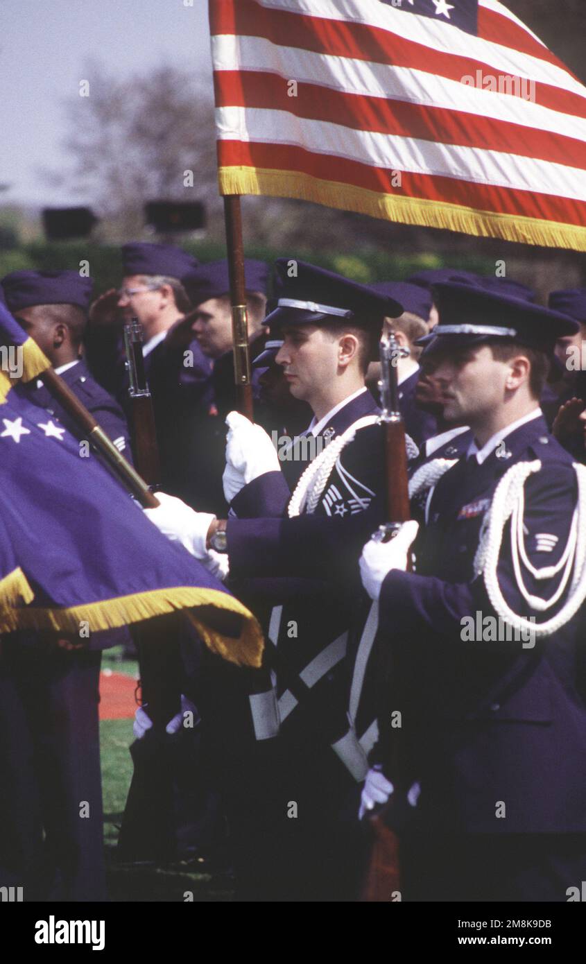 Raf guard honor hi-res stock photography and images - Alamy