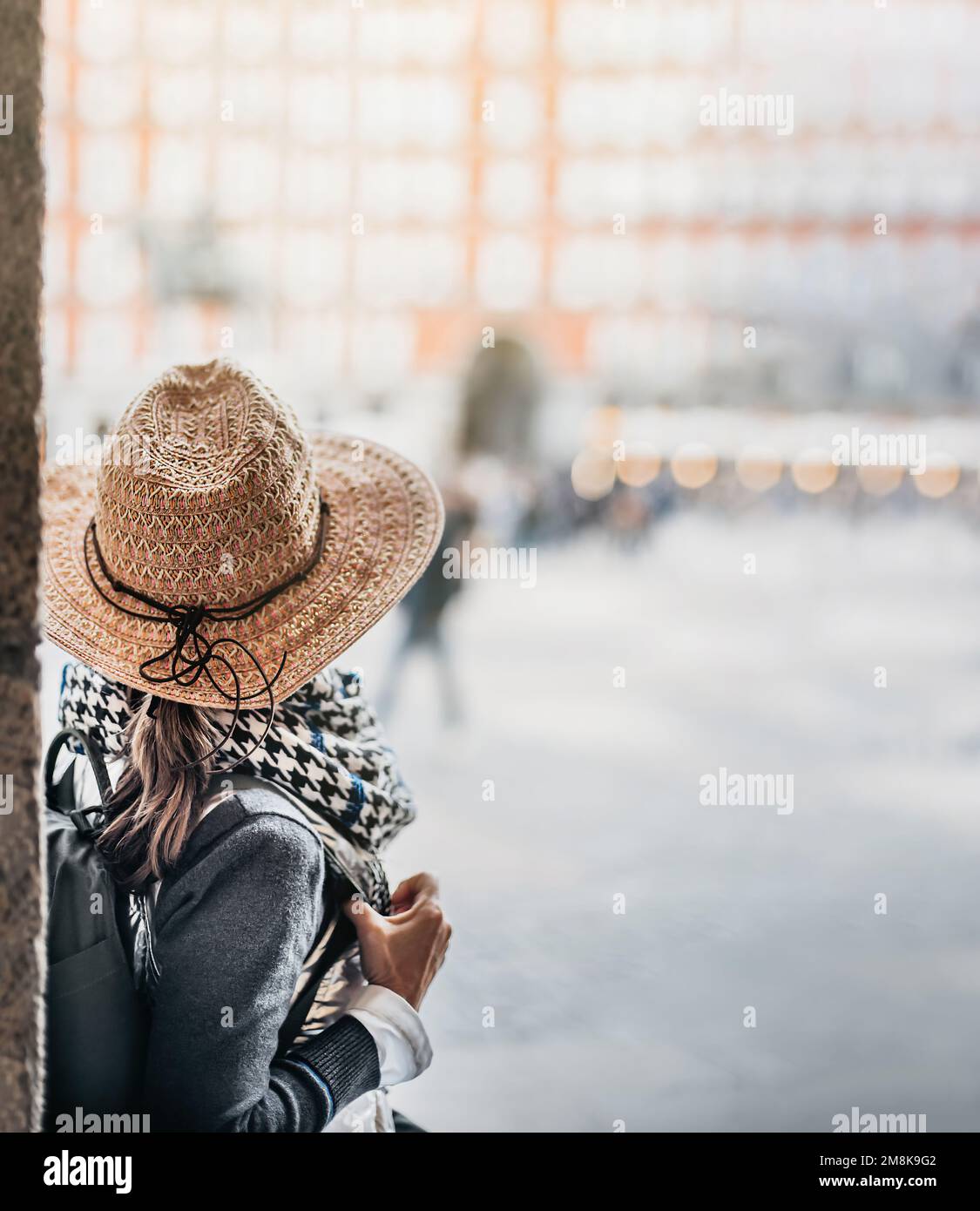 Woman lean against wall hi-res stock photography and images - Alamy