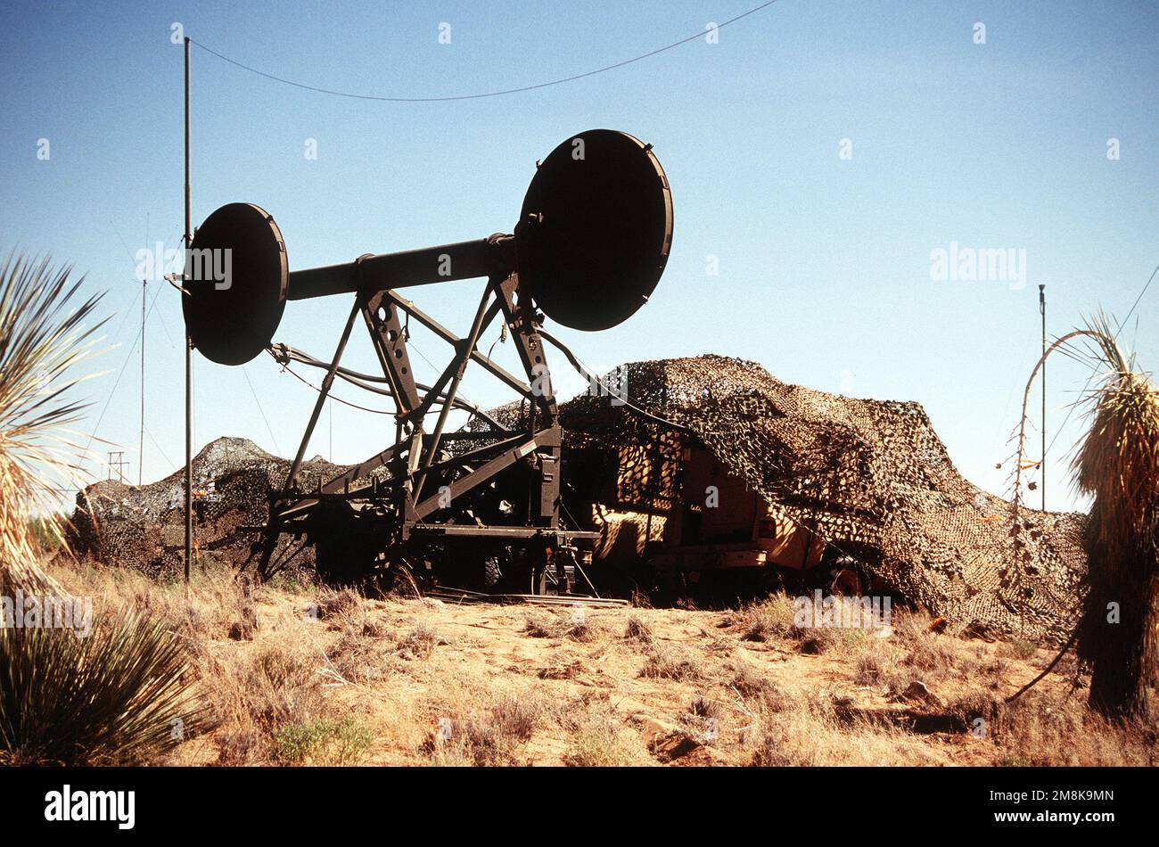 Scatter joint hi-res stock photography and images - Alamy