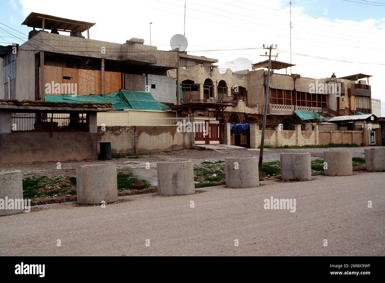 Kurdish no fly zone hi-res stock photography and images - Alamy