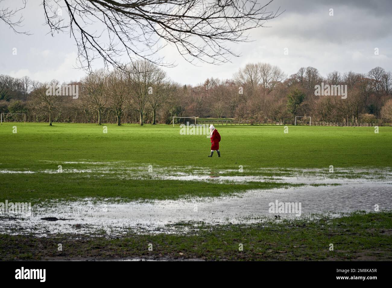 Heavy rain causes turbulent water and flooding in Pontcanna Fields and ...