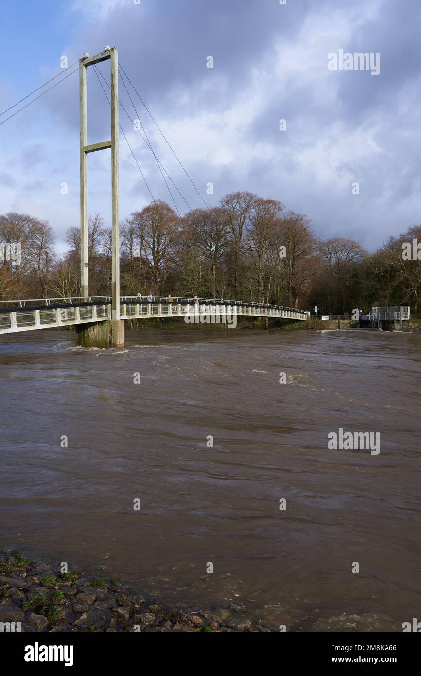 Heavy rain causes turbulent water and flooding in Pontcanna Fields and ...