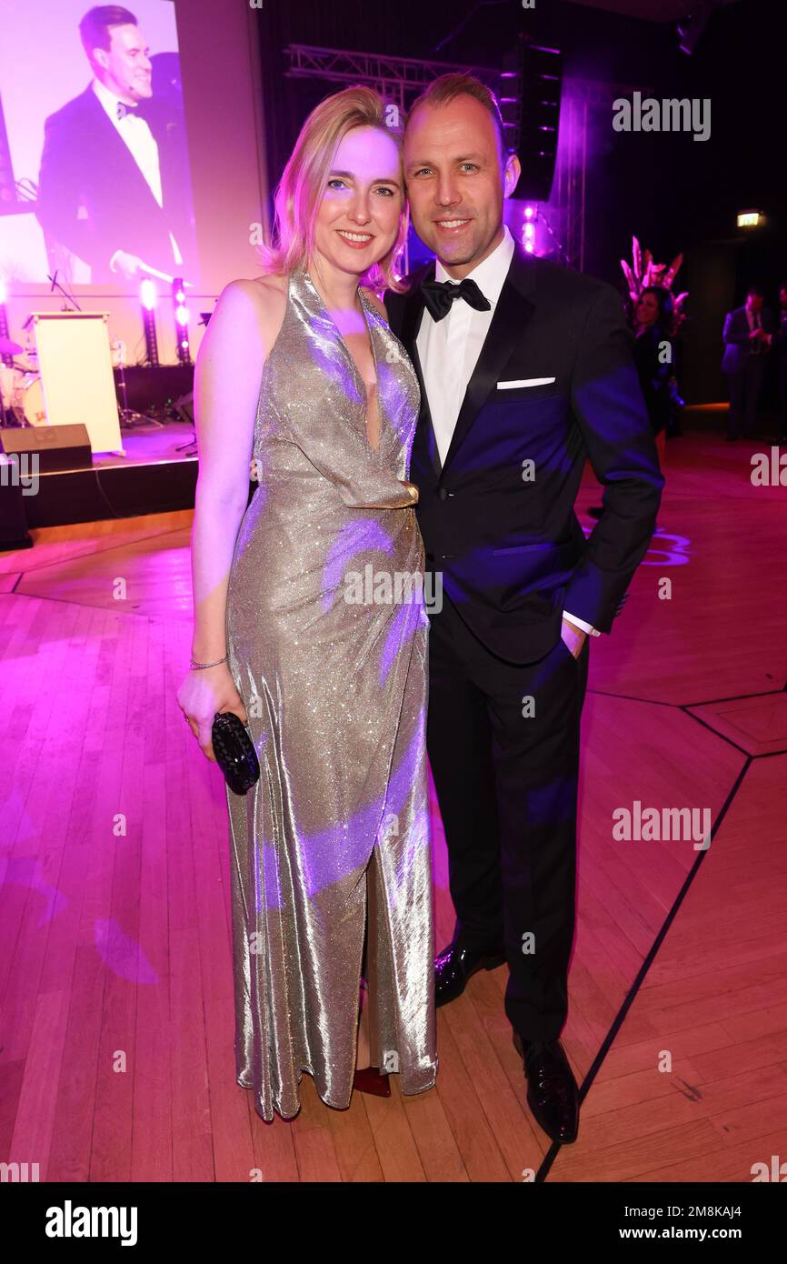 Berlin, Germany. 14th Jan, 2023. Sebastian Czaja (FDP) and wife ...