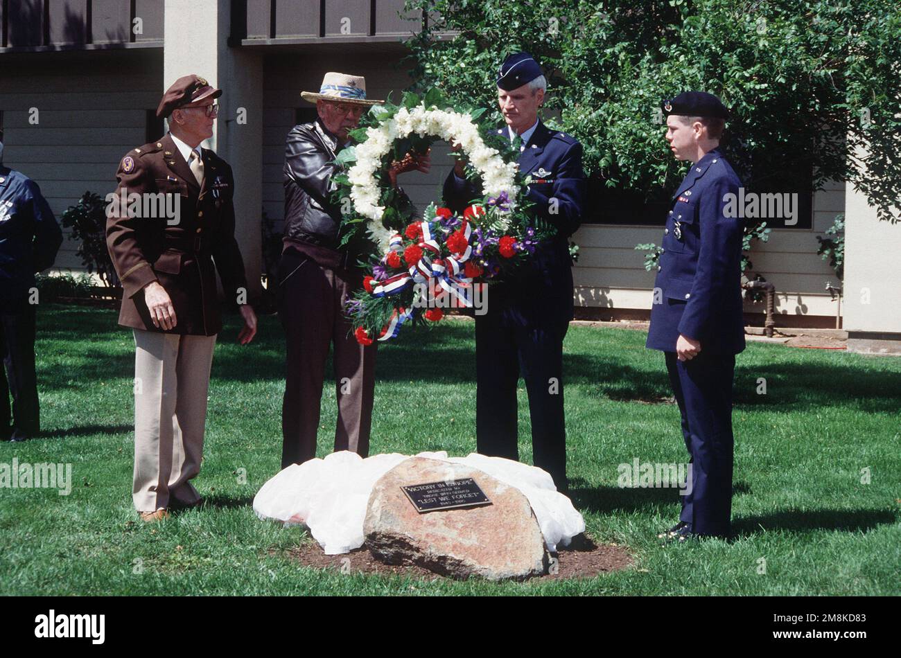 From left to right, Mr. Leonard Kovar, Lieutenant Colonel (retired ...