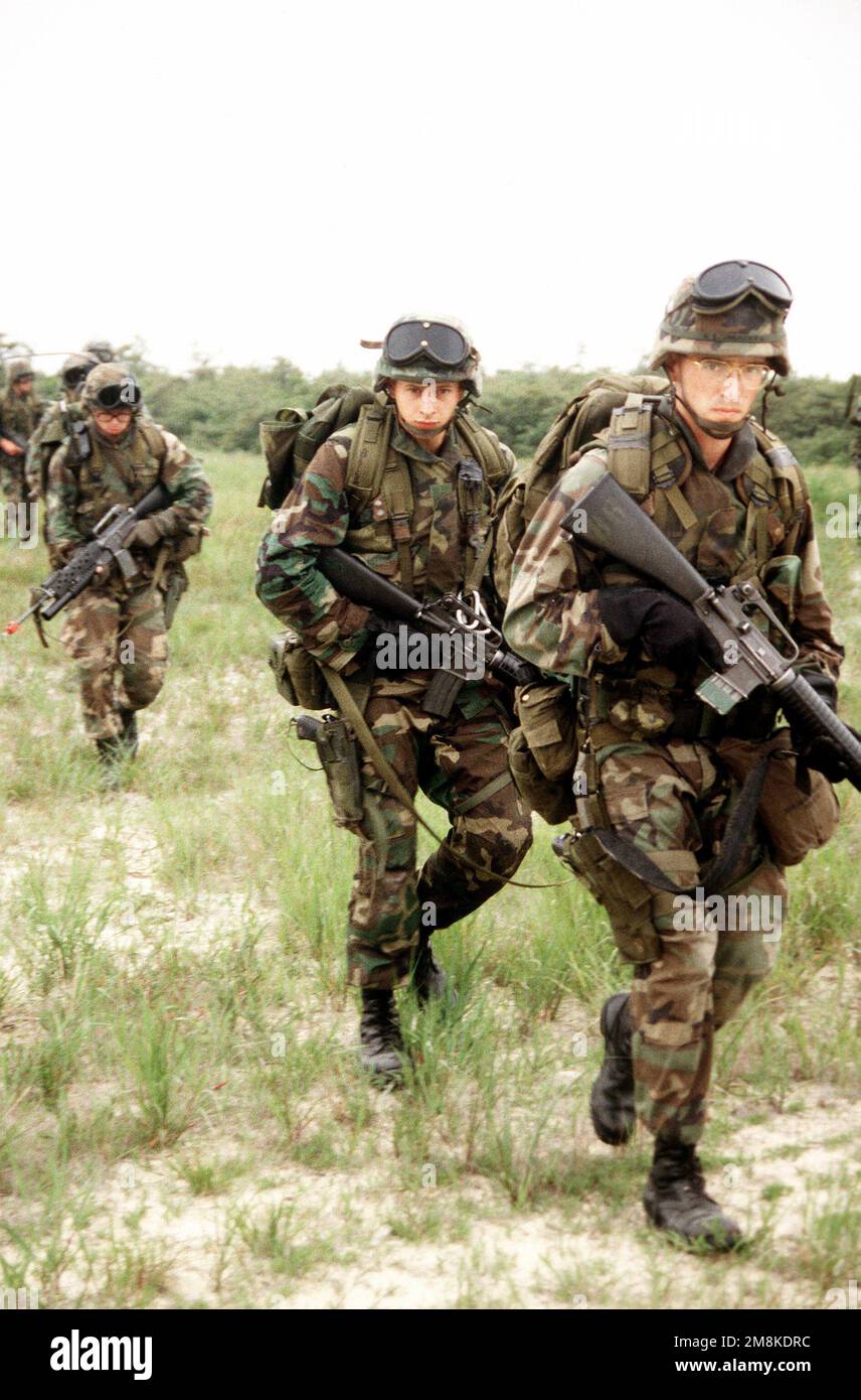 95 rifles hi-res stock photography and images - Alamy