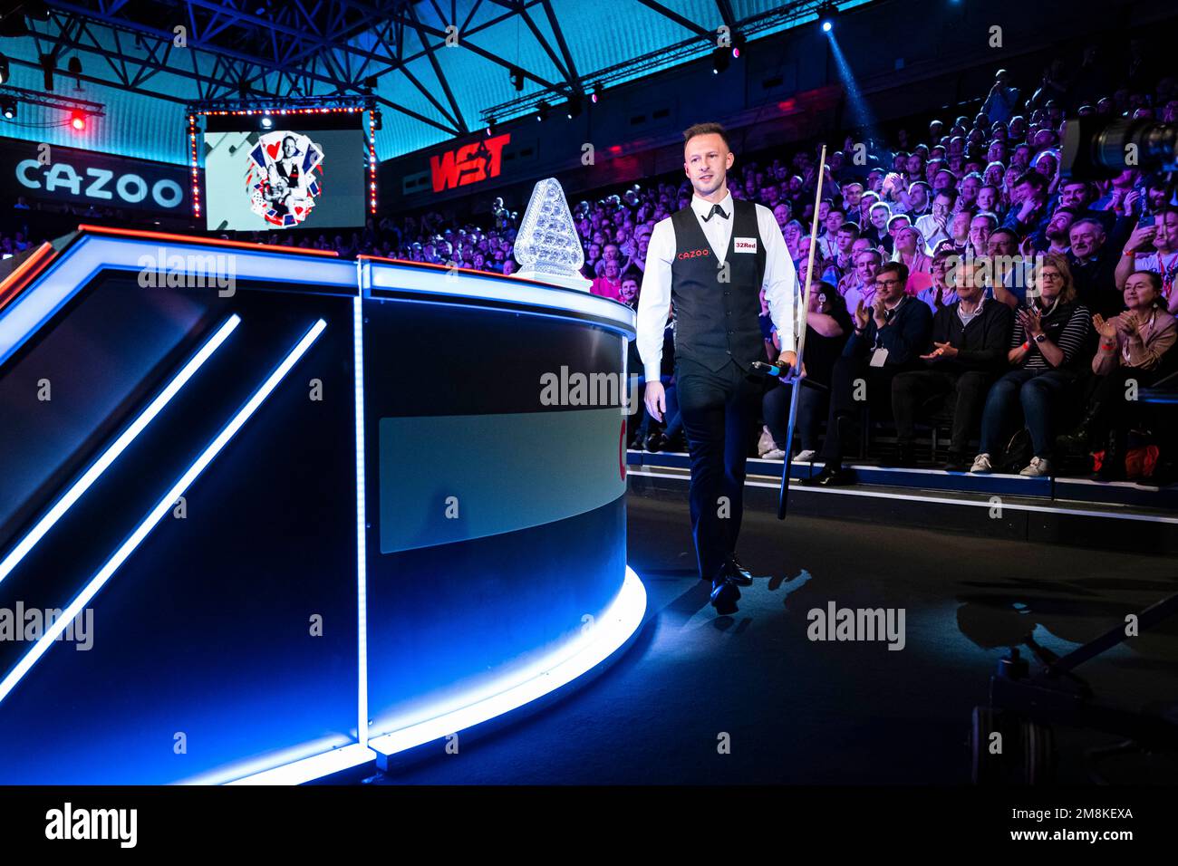 London, UK. 14th Jan, 2023. Judd Trump v Stuart Bingham in Semi Finals ...