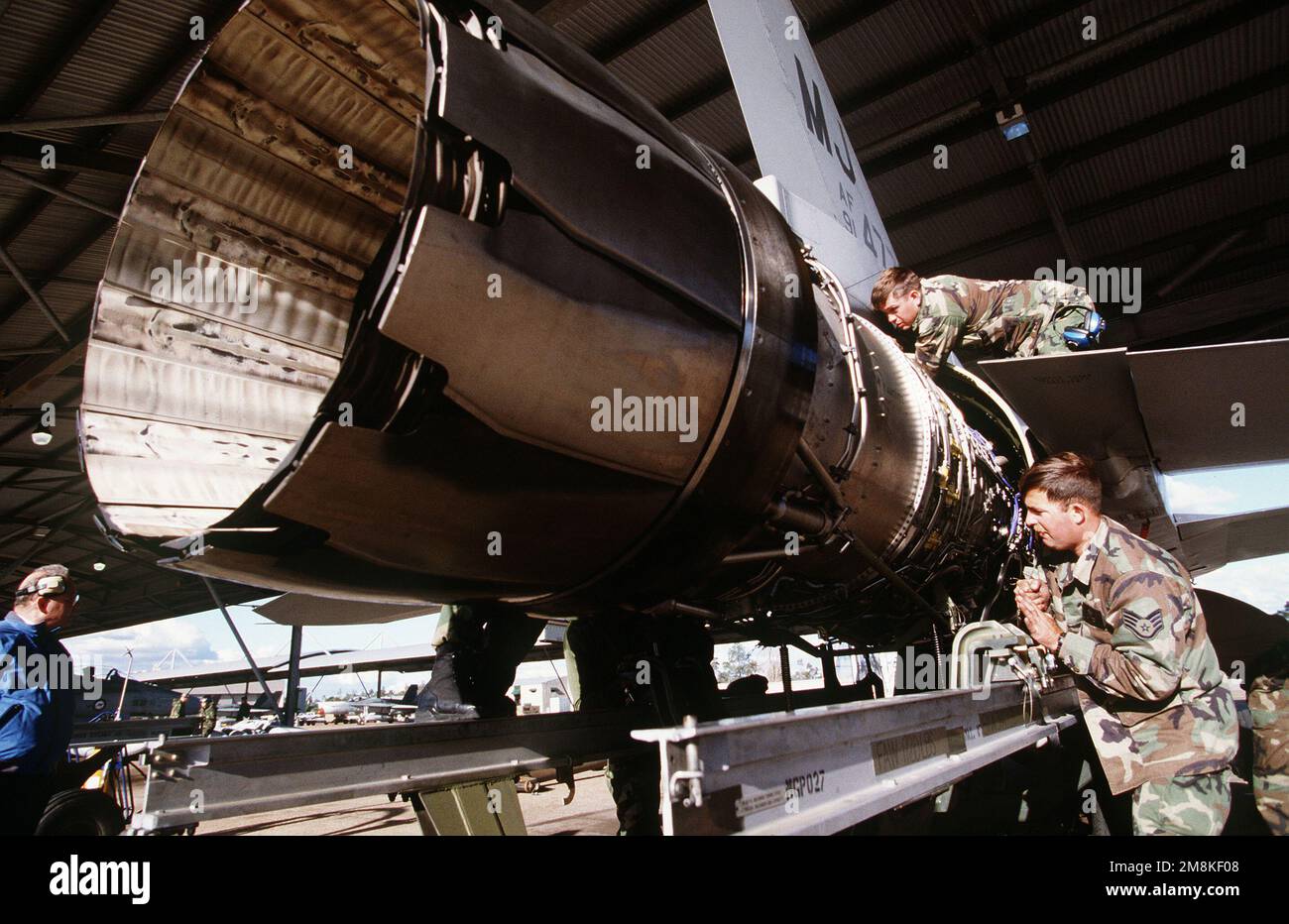 F-16 maintenance personnel from the 13th Fighter Squadron, Misawa Air ...