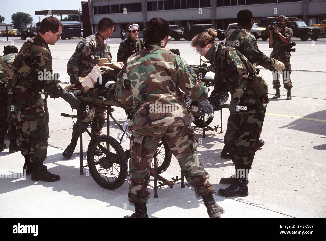 Medical personnel from the 433rd ASTS, Kelly AFB, Texas and the 302nd ...