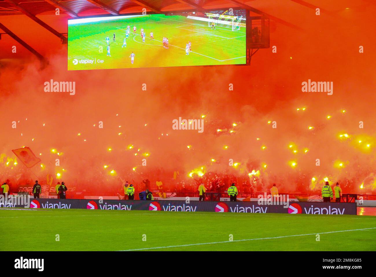 Pyrotechnics football uk hi-res stock photography and images - Alamy
