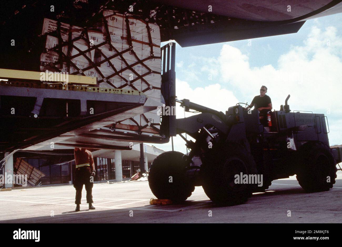Members of the 437th Aerial Port Squadron, McGuire Air Force Base, N.J ...