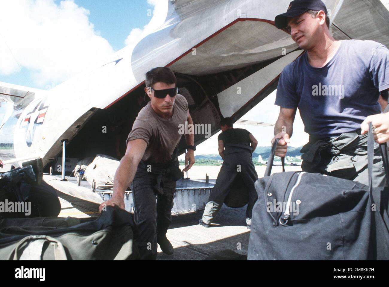 Members of SEAL Team 8 and Aviation Machinists Mate First Class (AD1 ...