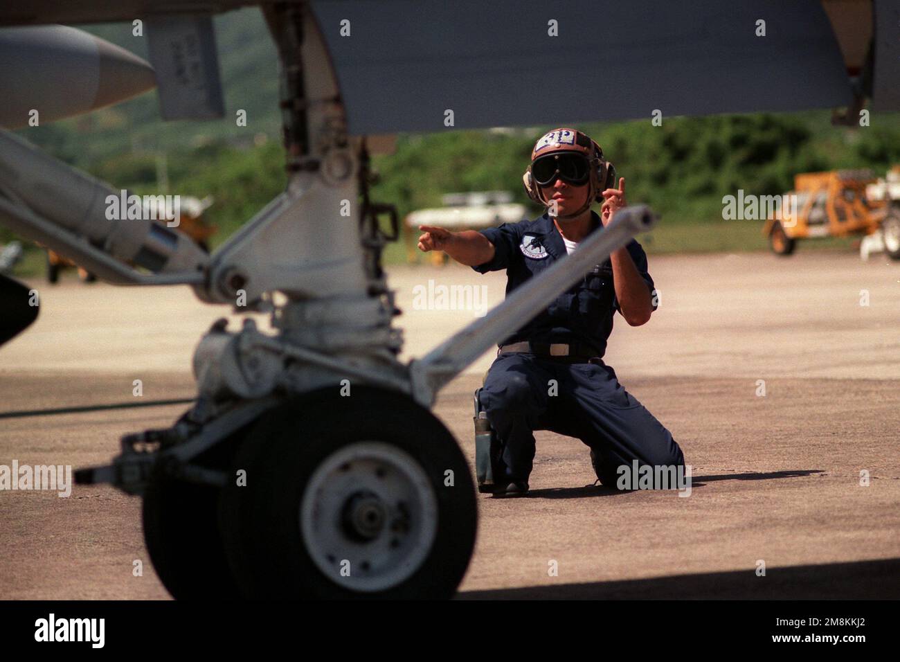 Aviation Structural Mechanic AIRMAN (AMSAN)Roger Murillo directs Strike ...