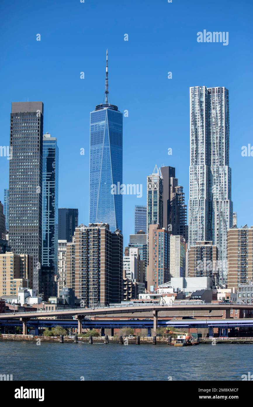 A vertical shot of the New York city skyline on a sunny day Stock Photo ...