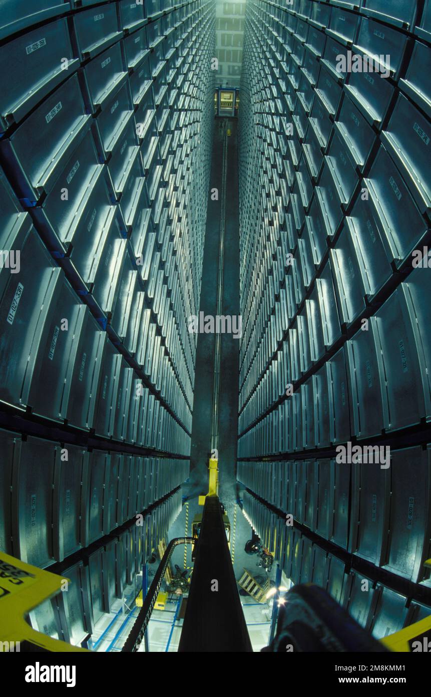 Asrs automated storage and retrieval system hi-res stock photography ...