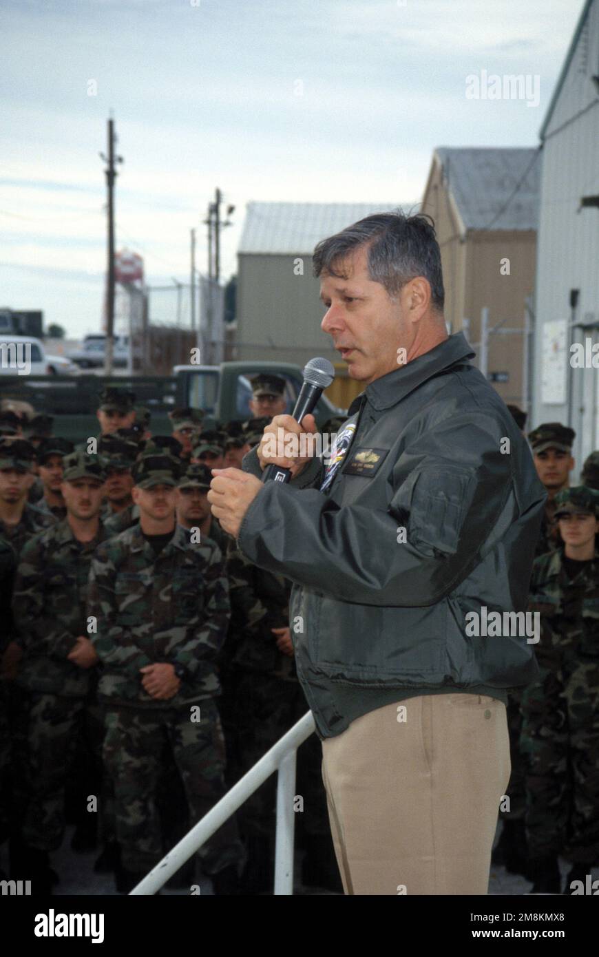 The CHIEF of Naval Operations, Admiral Mike Jeremy M. Boorda, addresses ...