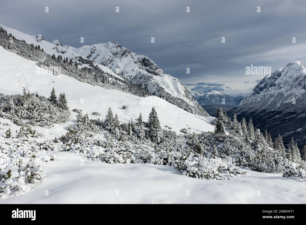 Tiroler alpen hi-res stock photography and images - Alamy