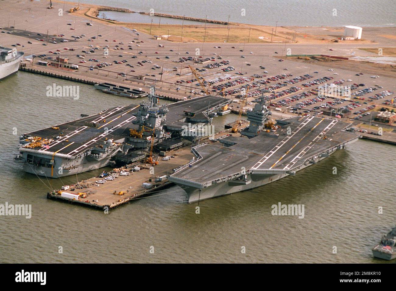 Nuclear powered aircraft carriers hi-res stock photography and images - Alamy