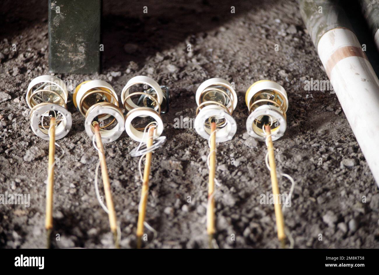 2 75 in rocket hi-res stock photography and images - Alamy