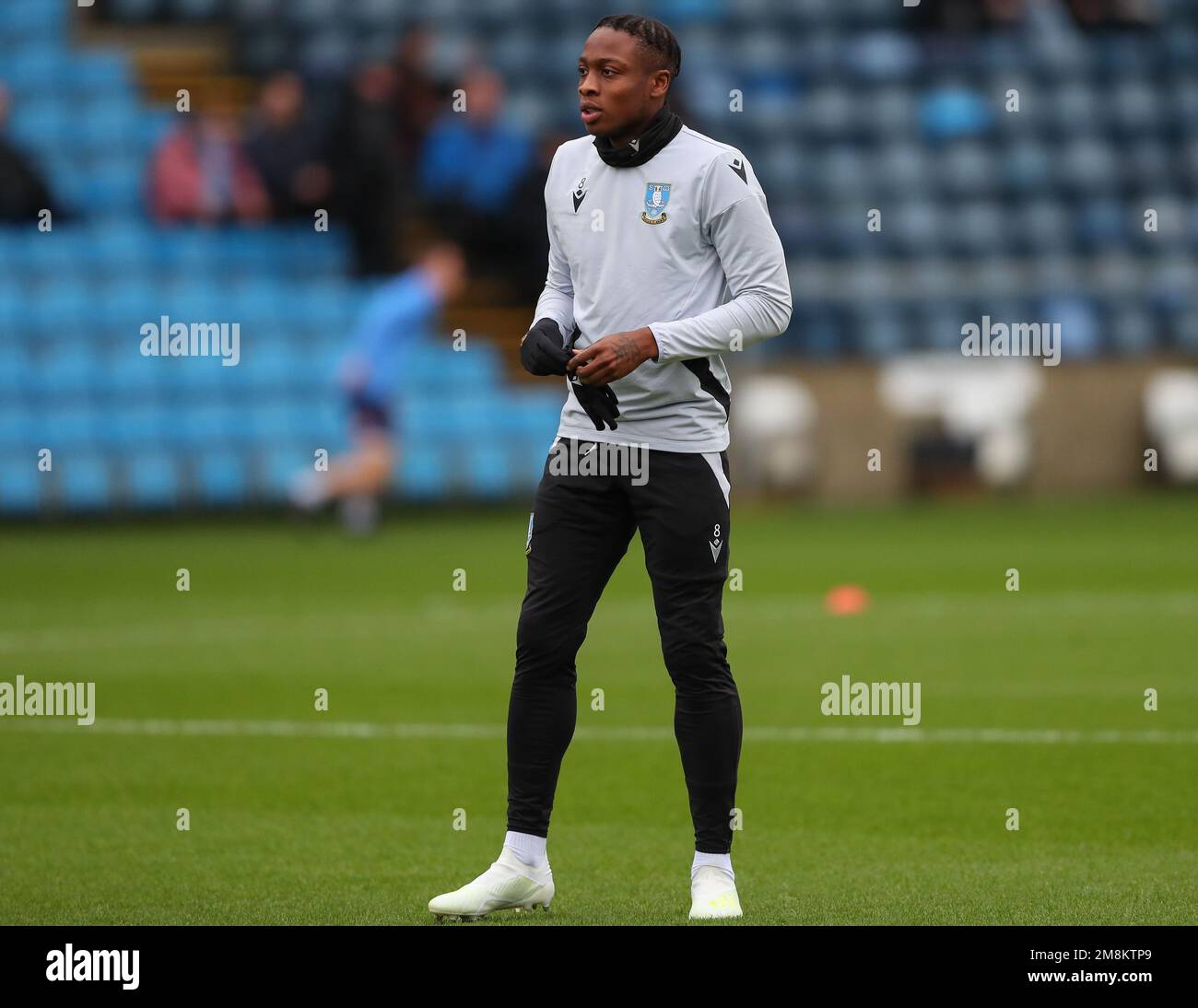Dennis Adeniran #8 of Sheffield Wednesday during the pre-game warm up ...
