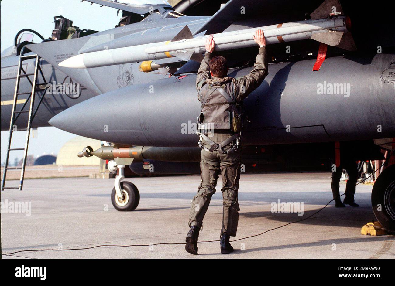 Before leaving for a mission on 22 February 1996, Captain Steve White ...