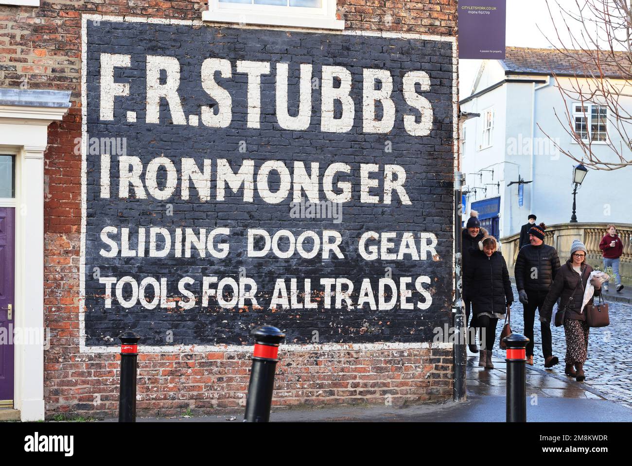Fossgate Merchants Quarter, an ancient street in York, full of cool ...