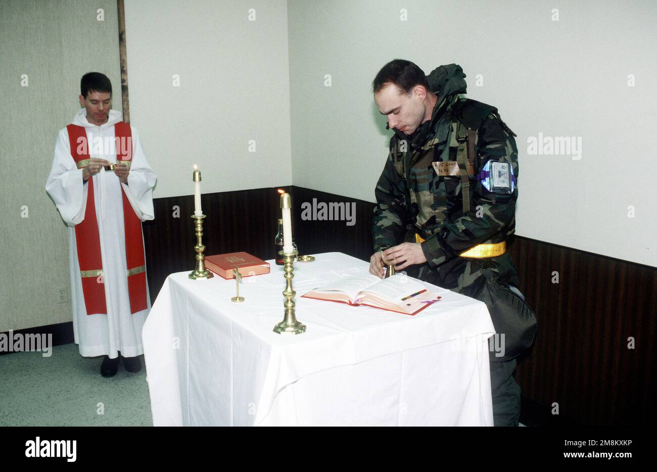 Communion participants hi-res stock photography and images - Alamy