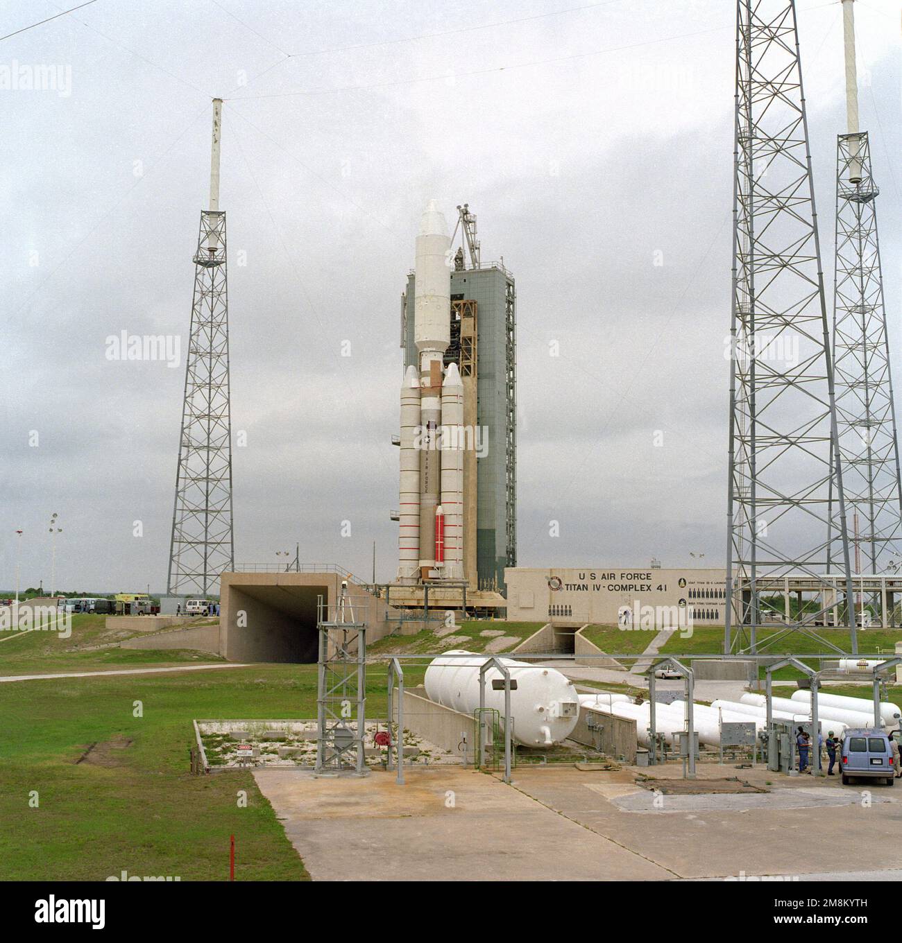 Titan iv hi-res stock photography and images - Alamy