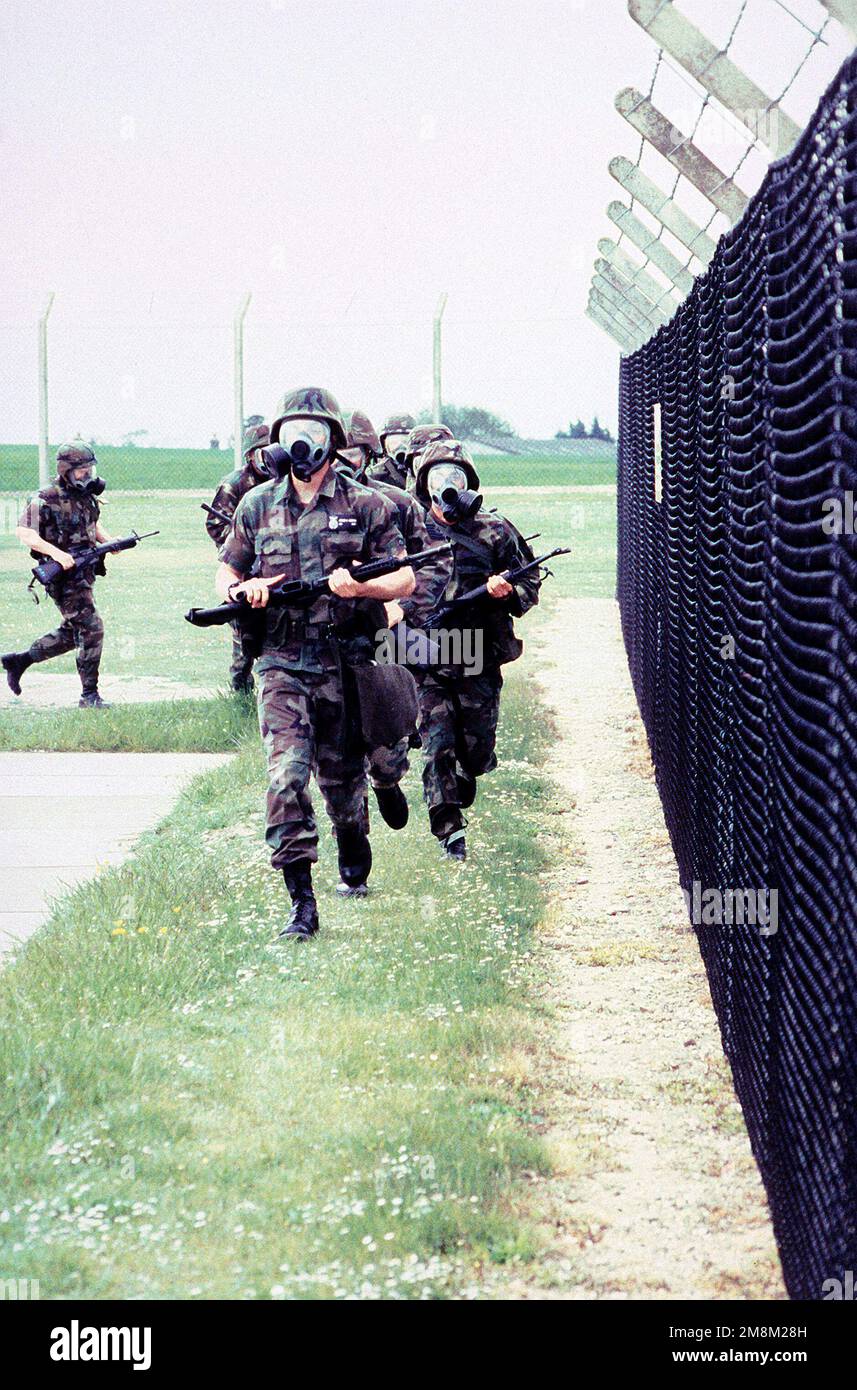 Peacekeeper skills hi-res stock photography and images - Alamy