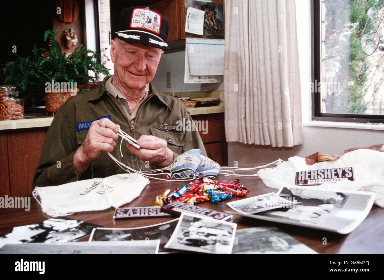 Shot of retired US Air Force Colonel Gail Halvorsen, "the candy bomber ...