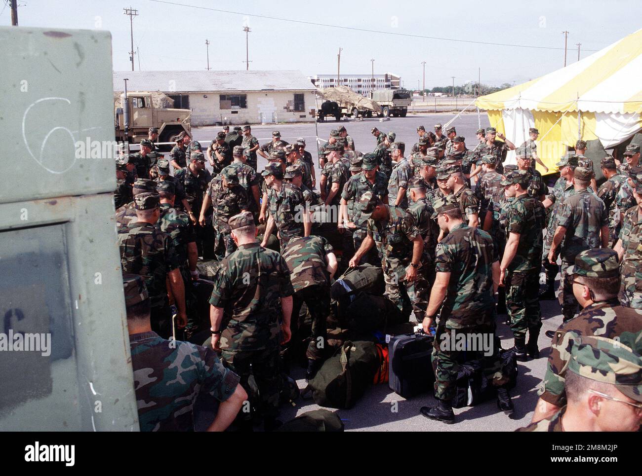 Exercise roving sands hi-res stock photography and images - Alamy