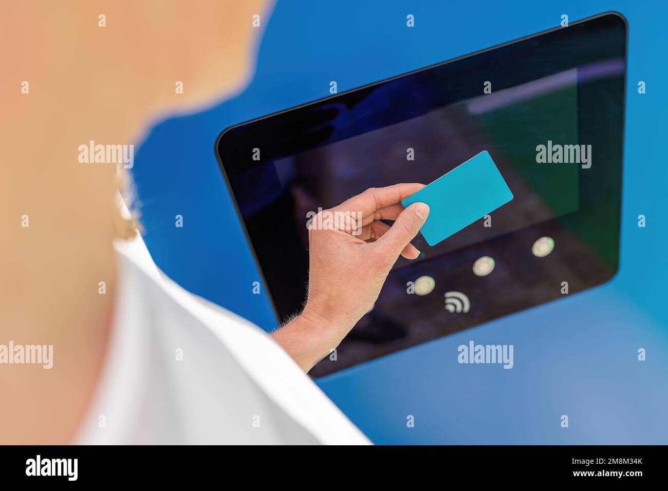 Rfid card hi-res stock photography and images - Alamy