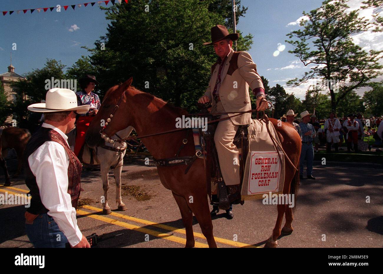 Ronald fogelman hi-res stock photography and images - Alamy