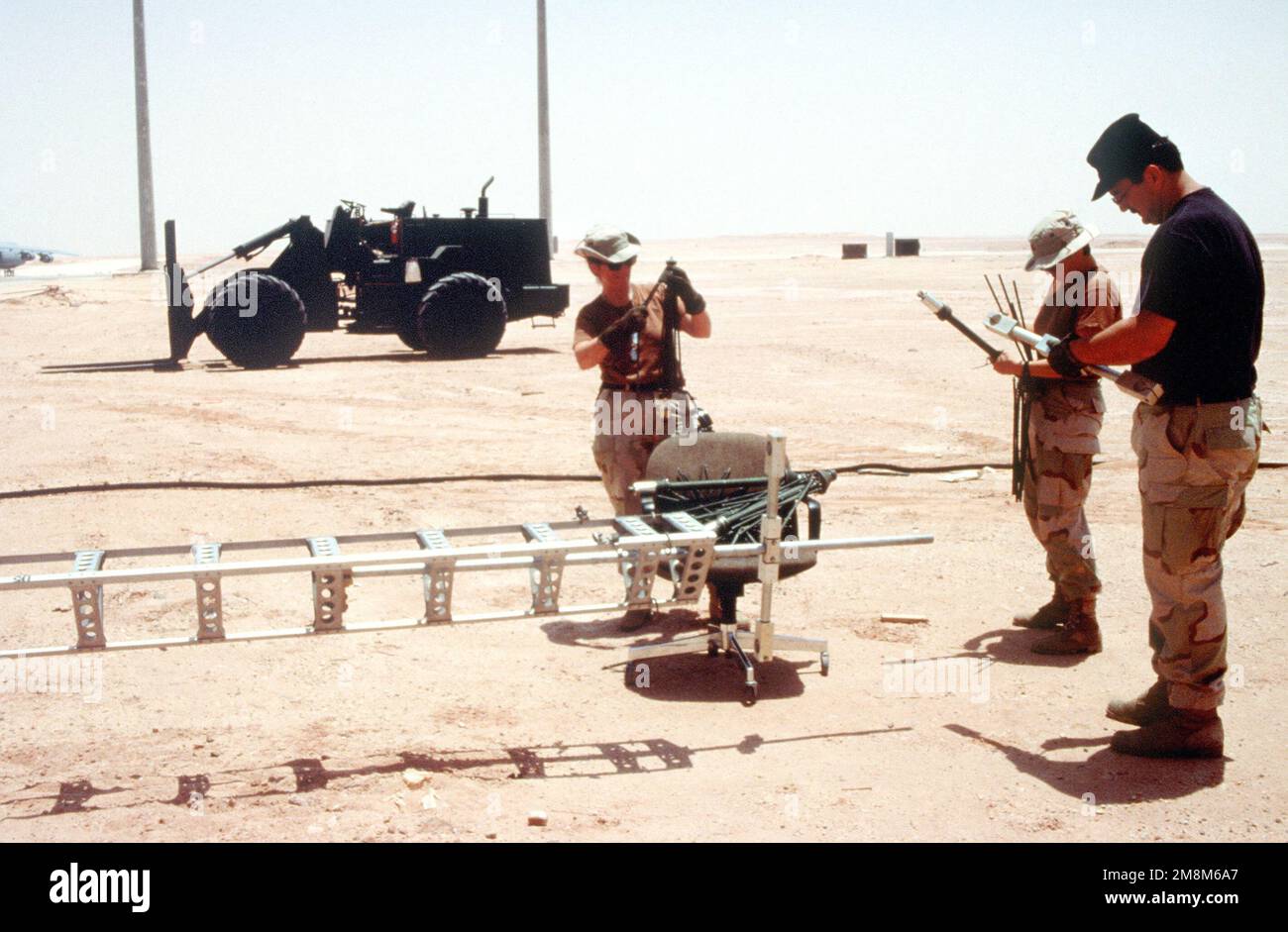 TECH. SGT. Harry Anson, 1ST LT. Lisa Lau and TECH. SGT. Patty Sylin ...