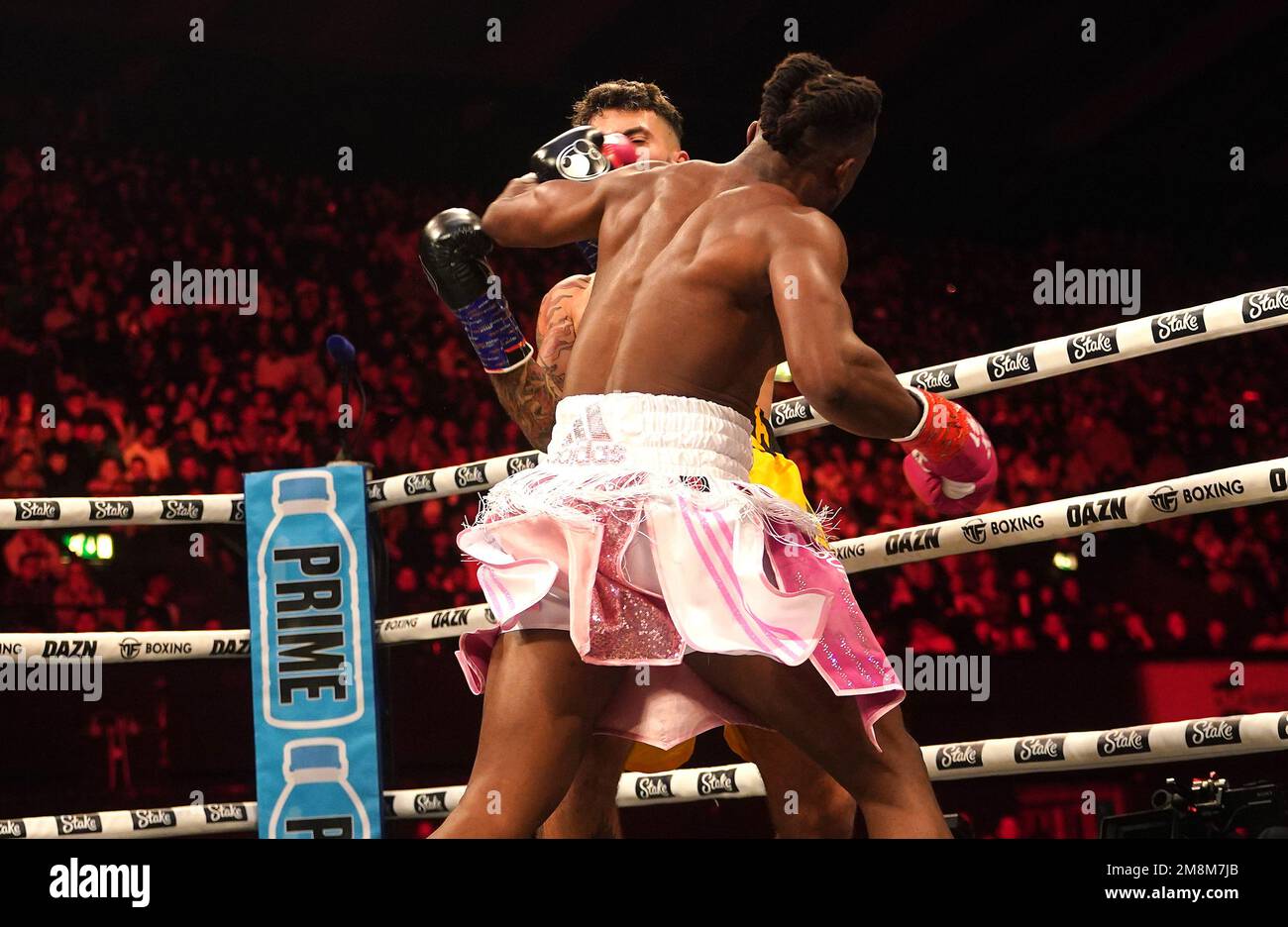 KSI (left) strikes FaZe Temperrr in the cruiserweight bout at the OVO ...
